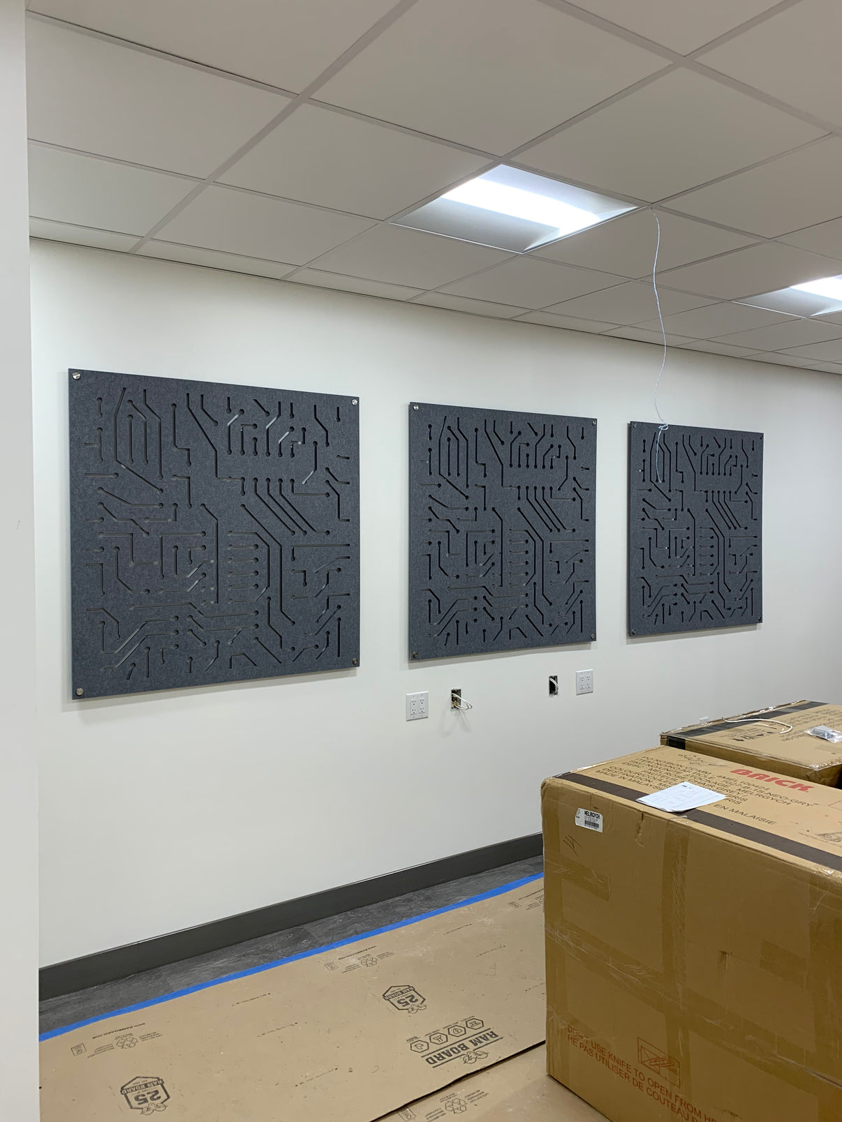 Wired For Sound - 4'x4' Stand-off panel – TheQuietRoom